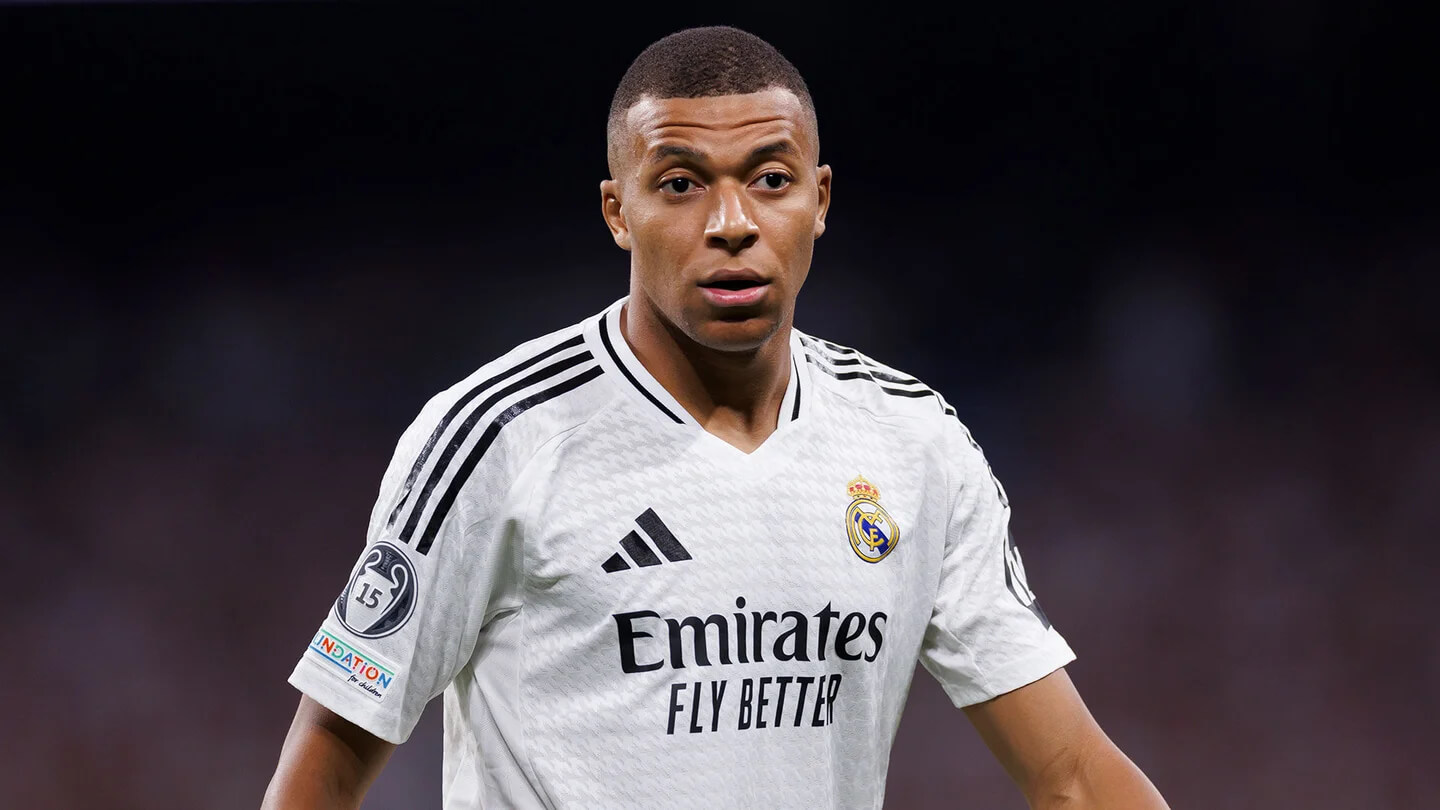 Kylian Mbappe out for 10 days due to thigh injury